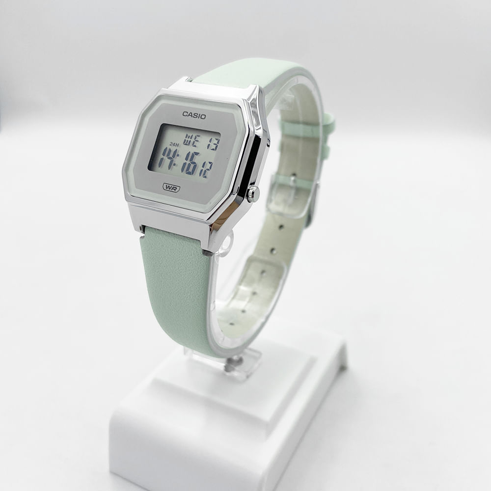 Relógio CASIO VINTAGE feminino verde LA680WEL-3DF - aconfianca